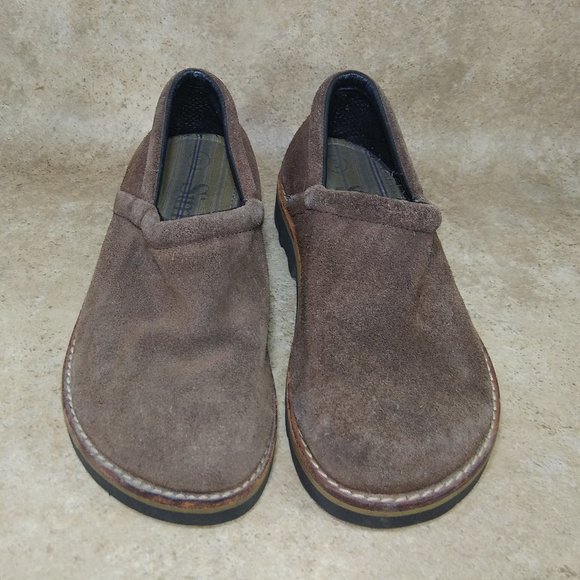 Simple | Shoes | Simple Brown Suede Leather Clogs Slip On Mules | Poshmark